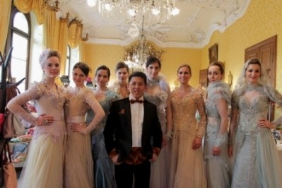 Model Kebaya Ferry Sunarto yang Kekinian dan Modern 2026